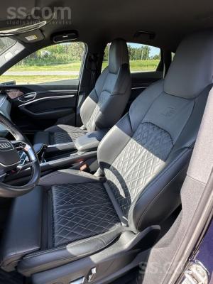 Blue Audi E-Tron 2021 in Riga, with an engine capacity of 0.00 L and mileage of 104 thousand km for 34900 €, photo 11 on AUTOMOTO.COM.LV