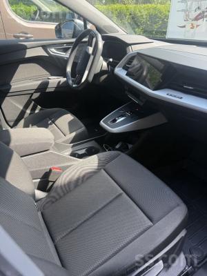 Zils Audi E-Tron 2021 Jelgava, ar dzinēja tilpumu 0.00 L un nobraukumu 89 tūkst. km par 24000 €, foto 13 vietnē AUTOMOTO.COM.LV
