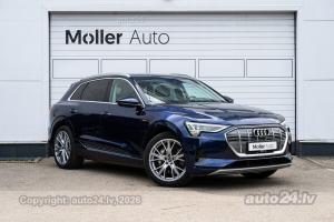 Blue Audi E-Tron 2021 in Riga, with an engine capacity of 0.00 L and mileage of 69 thousand km for 33766 €, photo 3 on AUTOMOTO.COM.LV