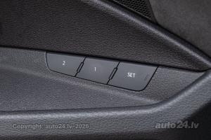 Blue Audi E-Tron 2021 in Riga, with an engine capacity of 0.00 L and mileage of 69 thousand km for 33766 €, photo 24 on AUTOMOTO.COM.LV