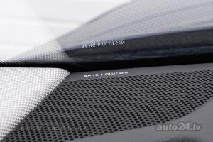 Blue Audi E-Tron 2021 in Riga, with an engine capacity of 0.00 L and mileage of 69 thousand km for 33766 €, photo 25 on AUTOMOTO.COM.LV