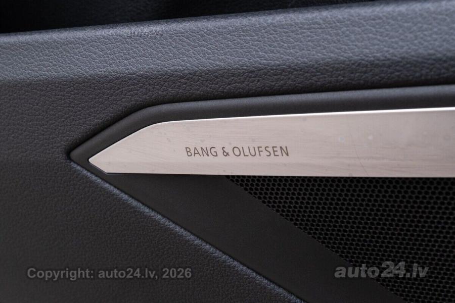 Blue Audi E-Tron 2021 in Riga, with an engine capacity of 0.00 L and mileage of 69 thousand km for 33766 €, photo 26 on AUTOMOTO.COM.LV