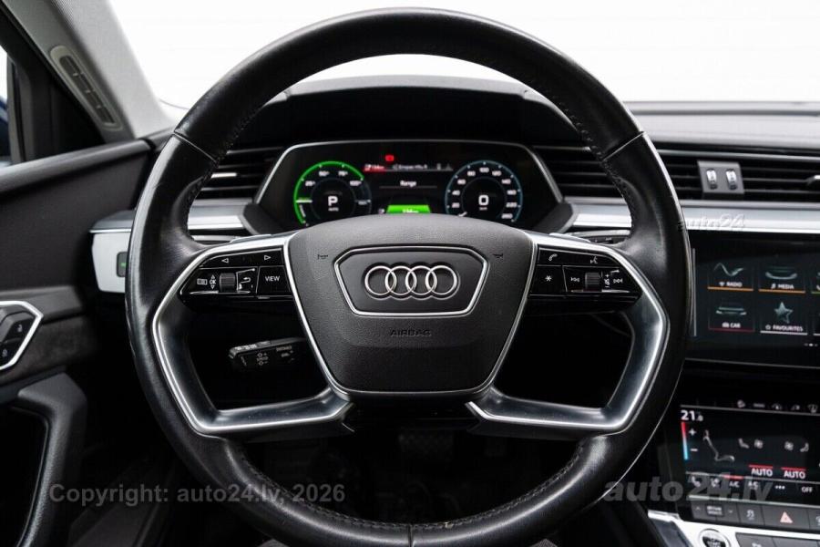 Blue Audi E-Tron 2021 in Riga, with an engine capacity of 0.00 L and mileage of 69 thousand km for 33766 €, photo 27 on AUTOMOTO.COM.LV