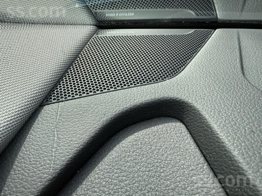 Zils Audi E-Tron 2021 Rīga, ar dzinēja tilpumu 0.00 L un nobraukumu 121 tūkst. km par 25999 €, foto 19 vietnē AUTOMOTO.COM.LV