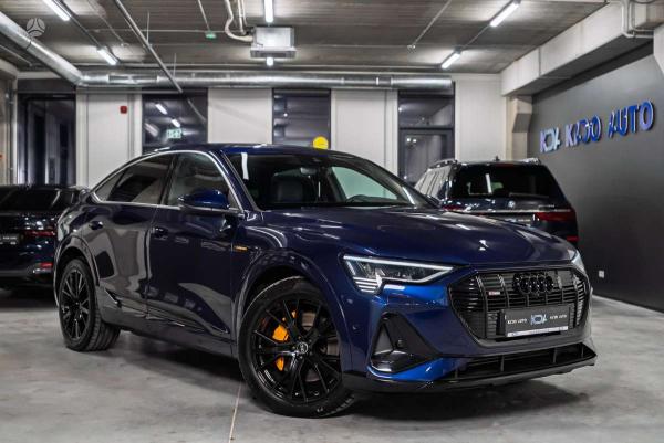 Blue Audi E-Tron 2022 in Kaunas, with an engine capacity of 0.00 L and mileage of 26 thousand km for 37450 €, photo 1 on AUTOMOTO.COM.LV