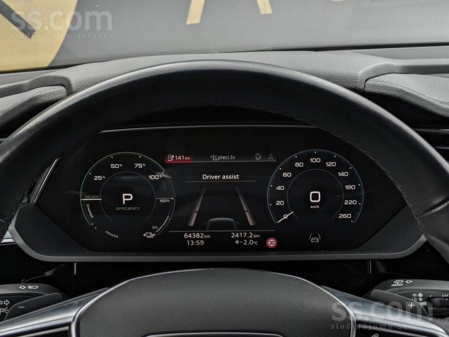 Синий Ауди E-Tron 2022 в Тукумс, объемом двигателя 0.00 л и пробегом 61 тыс. км за 37700 €, фото 15 на AUTOMOTO.COM.LV