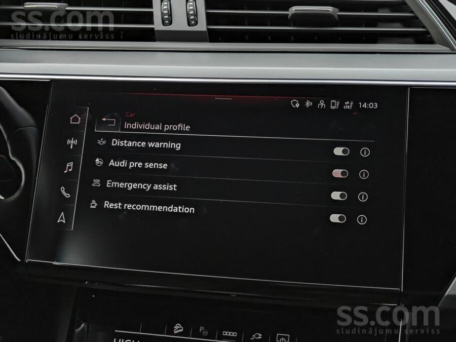 Синий Ауди E-Tron 2022 в Тукумс, объемом двигателя 0.00 л и пробегом 61 тыс. км за 37700 €, фото 27 на AUTOMOTO.COM.LV