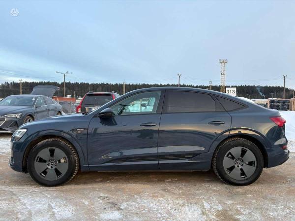 Zils Audi E-Tron 2022 Viļņa, ar dzinēja tilpumu 0.00 L un nobraukumu 88 tūkst. km par 29990 €, foto 5 vietnē AUTOMOTO.COM.LV