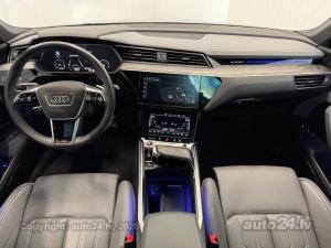 Синий Ауди E-Tron 2022 в Таллин, объемом двигателя 0.00 л и пробегом 86 тыс. км за 49999 €, фото 13 на AUTOMOTO.COM.LV