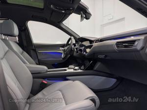 Синий Ауди E-Tron 2022 в Таллин, объемом двигателя 0.00 л и пробегом 86 тыс. км за 49999 €, фото 15 на AUTOMOTO.COM.LV