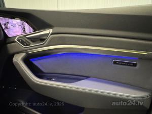 Синий Ауди E-Tron 2022 в Таллин, объемом двигателя 0.00 л и пробегом 86 тыс. км за 49999 €, фото 23 на AUTOMOTO.COM.LV