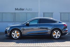 Blue Audi E-Tron 2022 in Ventspils, with an engine capacity of 0.00 L and mileage of 14 thousand km for 36500 €, photo 3 on AUTOMOTO.COM.LV