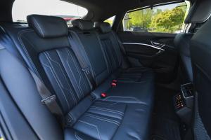 Blue Audi E-Tron 2022 in Ventspils, with an engine capacity of 0.00 L and mileage of 14 thousand km for 36500 €, photo 24 on AUTOMOTO.COM.LV