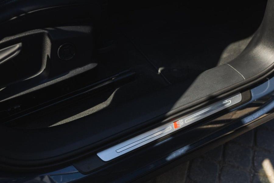 Blue Audi E-Tron 2022 in Ventspils, with an engine capacity of 0.00 L and mileage of 14 thousand km for 36500 €, photo 29 on AUTOMOTO.COM.LV