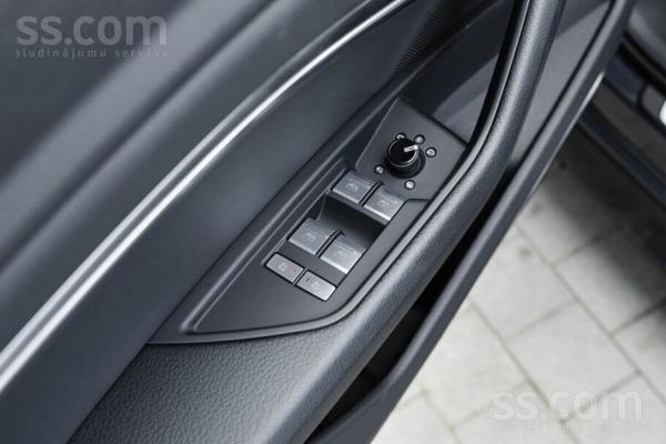 Zils Audi E-Tron 2022 Rīga, ar dzinēja tilpumu 0.00 L un nobraukumu 64 tūkst. km par 33250 €, foto 8 vietnē AUTOMOTO.COM.LV