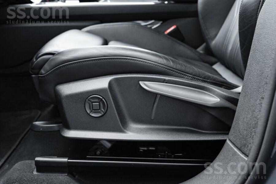 Zils Audi E-Tron 2022 Rīga, ar dzinēja tilpumu 0.00 L un nobraukumu 64 tūkst. km par 33250 €, foto 13 vietnē AUTOMOTO.COM.LV