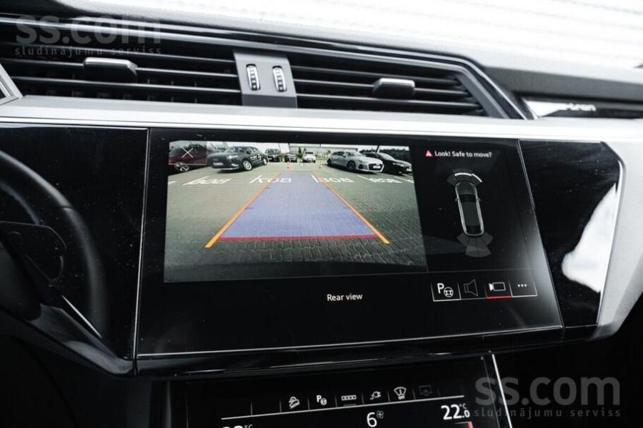 Zils Audi E-Tron 2022 Rīga, ar dzinēja tilpumu 0.00 L un nobraukumu 64 tūkst. km par 33250 €, foto 21 vietnē AUTOMOTO.COM.LV