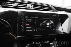 Zils Audi E-Tron 2022 Rīga, ar dzinēja tilpumu 0.00 L un nobraukumu 106 tūkst. km par 28950 €, foto 26 vietnē AUTOMOTO.COM.LV