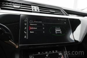 Zils Audi E-Tron 2022 Rīga, ar dzinēja tilpumu 0.00 L un nobraukumu 106 tūkst. km par 28950 €, foto 29 vietnē AUTOMOTO.COM.LV