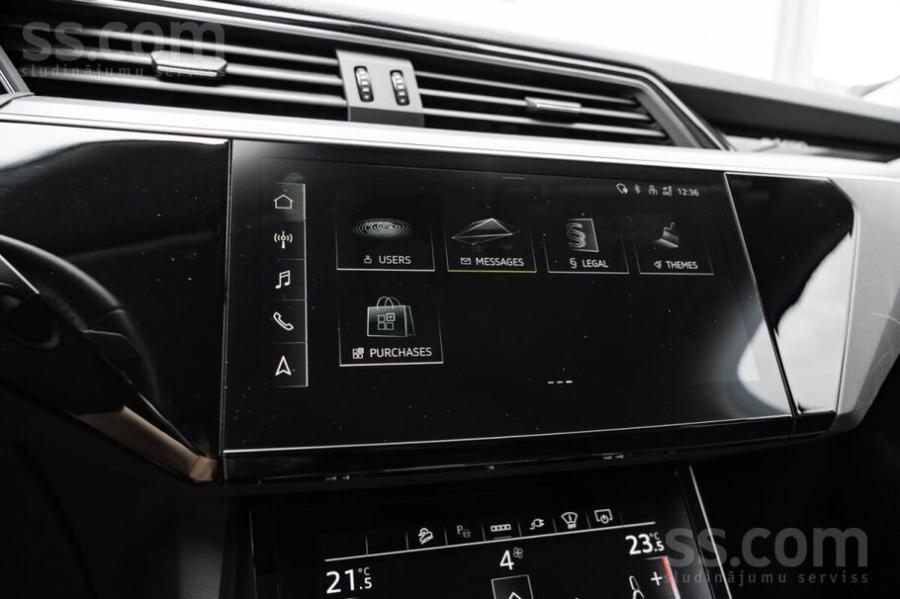 Zils Audi E-Tron 2022 Rīga, ar dzinēja tilpumu 0.00 L un nobraukumu 106 tūkst. km par 28950 €, foto 32 vietnē AUTOMOTO.COM.LV