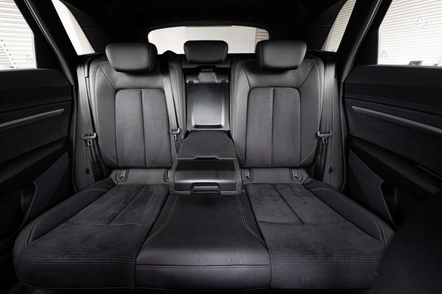 Zils Audi E-Tron 2022 Viļņa, ar dzinēja tilpumu 0.00 L un nobraukumu 60 tūkst. km par 33900 €, foto 25 vietnē AUTOMOTO.COM.LV