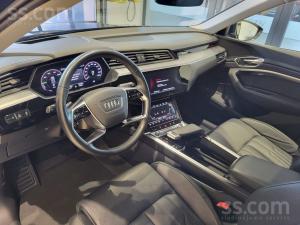 Zils Audi E-Tron 2022 Rīga, ar dzinēja tilpumu 0.00 L un nobraukumu 99 tūkst. km par 33990 €, foto 8 vietnē AUTOMOTO.COM.LV