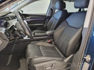 Zils Audi E-Tron 2022 Rīga, ar dzinēja tilpumu 0.00 L un nobraukumu 99 tūkst. km par 33990 €, foto 9 vietnē AUTOMOTO.COM.LV