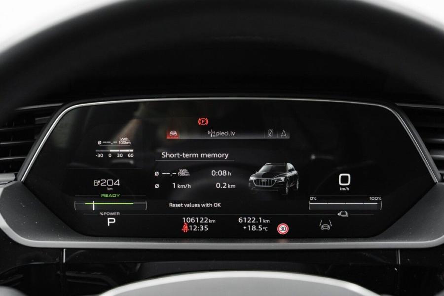 Blue Audi E-Tron 2022 in Riga, with an engine capacity of 0.00 L and mileage of 106 thousand km for 28950 €, photo 16 on AUTOMOTO.COM.LV