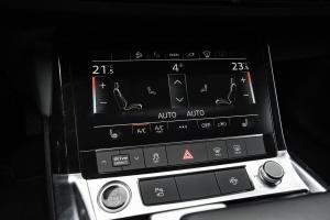 Blue Audi E-Tron 2022 in Riga, with an engine capacity of 0.00 L and mileage of 106 thousand km for 28950 €, photo 21 on AUTOMOTO.COM.LV