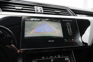Blue Audi E-Tron 2022 in Riga, with an engine capacity of 0.00 L and mileage of 106 thousand km for 28950 €, photo 22 on AUTOMOTO.COM.LV