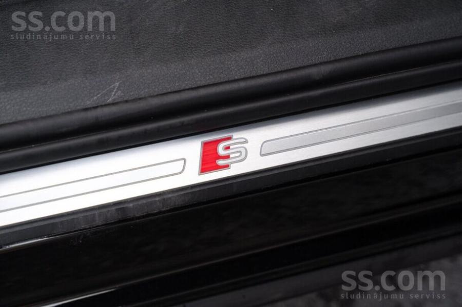 Zils Audi E-Tron 2022 Rīga, ar dzinēja tilpumu 0.00 L un nobraukumu 77 tūkst. km par 36500 €, foto 7 vietnē AUTOMOTO.COM.LV