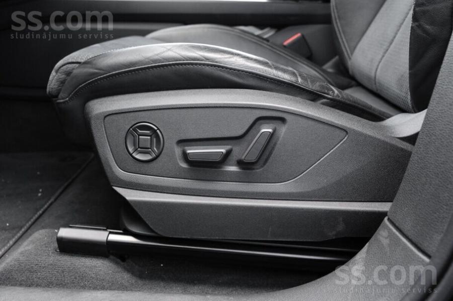 Zils Audi E-Tron 2022 Rīga, ar dzinēja tilpumu 0.00 L un nobraukumu 77 tūkst. km par 36500 €, foto 15 vietnē AUTOMOTO.COM.LV