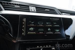 Zils Audi E-Tron 2022 Rīga, ar dzinēja tilpumu 0.00 L un nobraukumu 77 tūkst. km par 36500 €, foto 27 vietnē AUTOMOTO.COM.LV