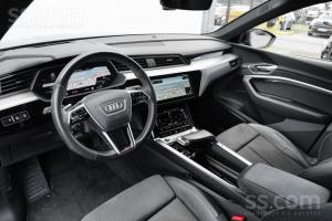 Zils Audi E-Tron 2022 Rīga, ar dzinēja tilpumu 0.00 L un nobraukumu 77 tūkst. km par 36500 €, foto 35 vietnē AUTOMOTO.COM.LV