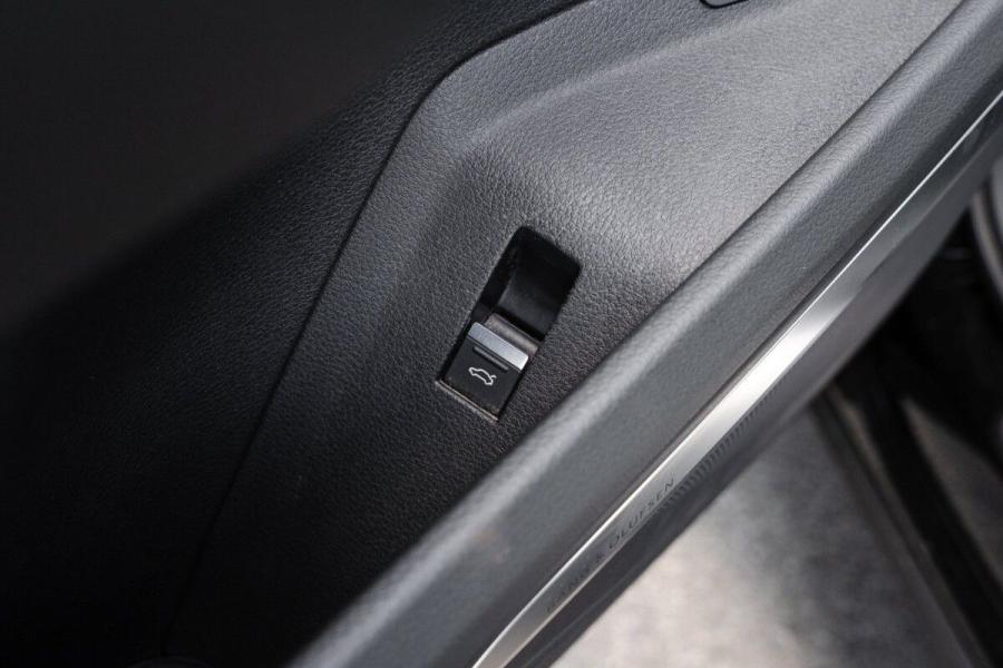 Zils Audi E-Tron 2022 Rīga, ar dzinēja tilpumu 0.00 L un nobraukumu 77 tūkst. km par 36500 €, foto 13 vietnē AUTOMOTO.COM.LV