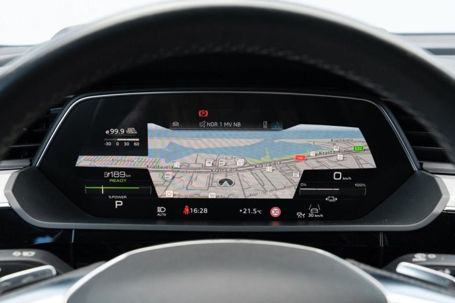 Zils Audi E-Tron 2022 Rīga, ar dzinēja tilpumu 0.00 L un nobraukumu 77 tūkst. km par 36500 €, foto 20 vietnē AUTOMOTO.COM.LV