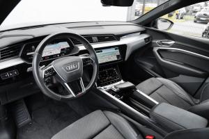 Zils Audi E-Tron 2022 Rīga, ar dzinēja tilpumu 0.00 L un nobraukumu 77 tūkst. km par 36500 €, foto 35 vietnē AUTOMOTO.COM.LV