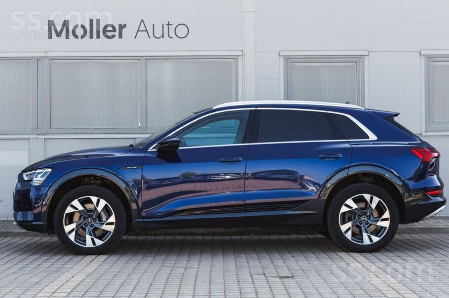 Синий Ауди E-Tron 2022 в Вентспилс, объемом двигателя 0.00 л и пробегом 47 тыс. км за 37900 €, фото 3 на AUTOMOTO.COM.LV
