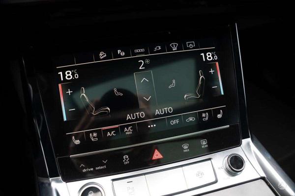Zils Audi E-Tron 2022 Viļņa, ar dzinēja tilpumu 0.00 L un nobraukumu 52 tūkst. km par 41950 €, foto 9 vietnē AUTOMOTO.COM.LV