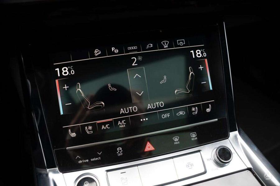 Zils Audi E-Tron 2022 Viļņa, ar dzinēja tilpumu 0.00 L un nobraukumu 52 tūkst. km par 41950 €, foto 10 vietnē AUTOMOTO.COM.LV
