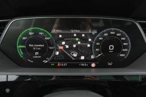 Zils Audi E-Tron 2022 Viļņa, ar dzinēja tilpumu 0.00 L un nobraukumu 52 tūkst. km par 41950 €, foto 22 vietnē AUTOMOTO.COM.LV