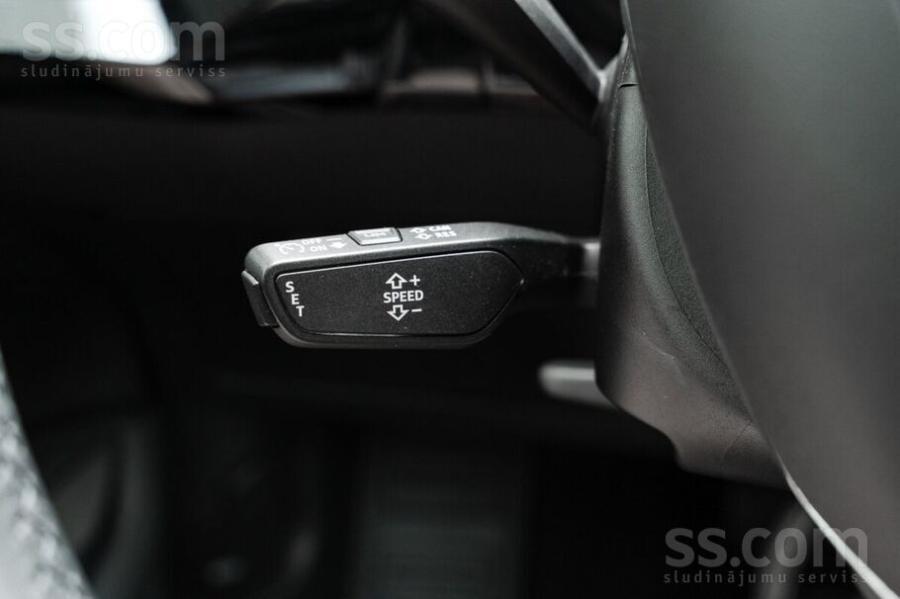 Zils Audi E-Tron 2022 Rīga, ar dzinēja tilpumu 0.00 L un nobraukumu 68 tūkst. km par 32500 €, foto 24 vietnē AUTOMOTO.COM.LV