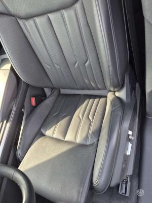 Blue Audi E-Tron 2022 in Vilnius, with an engine capacity of 0.00 L and mileage of 20 thousand km for 36300 €, photo 9 on AUTOMOTO.COM.LV