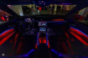 Blue Audi E-Tron 2022 in Vilnius, with an engine capacity of 0.00 L and mileage of 82 thousand km for 33900 €, photo 17 on AUTOMOTO.COM.LV