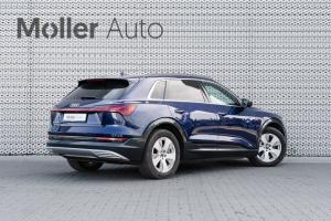 Синий Ауди E-Tron 2022 в Марупе, объемом двигателя 0.00 л и пробегом 52 тыс. км за 41250 €, фото 5 на AUTOMOTO.COM.LV
