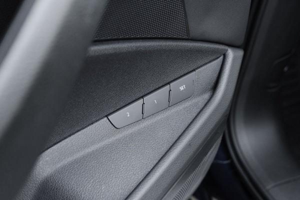 Zils Audi E-Tron 2022 Mārupe, ar dzinēja tilpumu 0.00 L un nobraukumu 52 tūkst. km par 41250 €, foto 9 vietnē AUTOMOTO.COM.LV