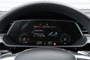 Синий Ауди E-Tron 2022 в Марупе, объемом двигателя 0.00 л и пробегом 52 тыс. км за 41250 €, фото 17 на AUTOMOTO.COM.LV