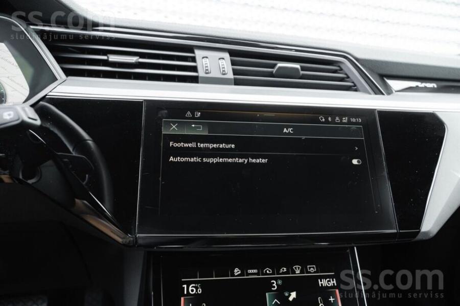 Zils Audi E-Tron 2022 Rīga, ar dzinēja tilpumu 0.00 L un nobraukumu 52 tūkst. km par 41250 €, foto 21 vietnē AUTOMOTO.COM.LV