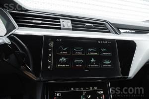 Zils Audi E-Tron 2022 Rīga, ar dzinēja tilpumu 0.00 L un nobraukumu 52 tūkst. km par 41250 €, foto 22 vietnē AUTOMOTO.COM.LV