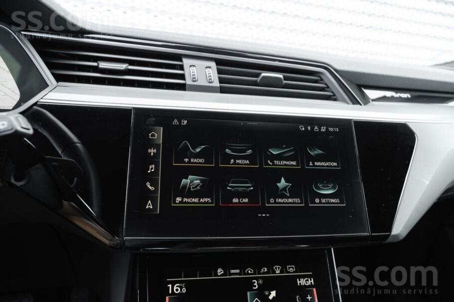 Zils Audi E-Tron 2022 Rīga, ar dzinēja tilpumu 0.00 L un nobraukumu 52 tūkst. km par 41250 €, foto 22 vietnē AUTOMOTO.COM.LV